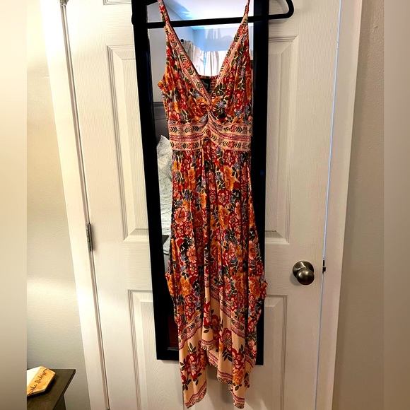 Angie | Dresses | Angie Keyhole Dress | Poshmark